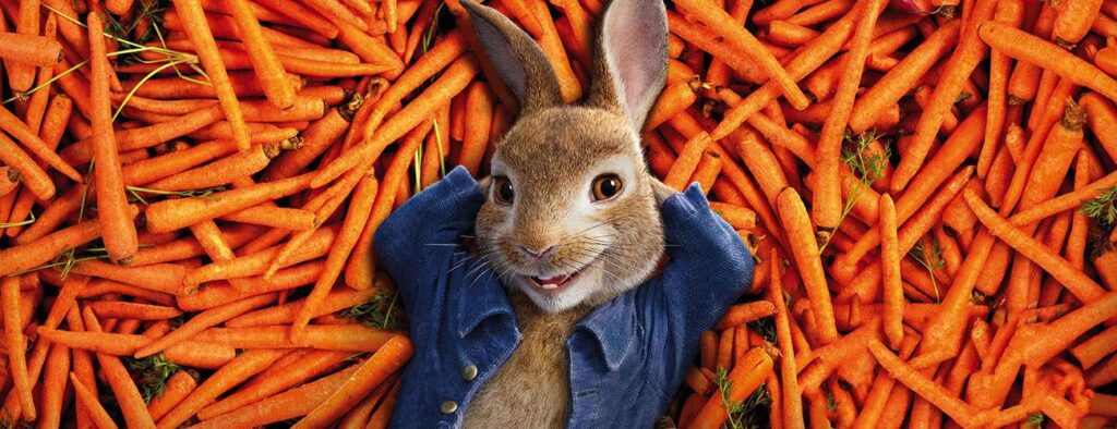 (REVIEW) Peter Rabbit: Visual Antropomorfis dengan Kisah Modern