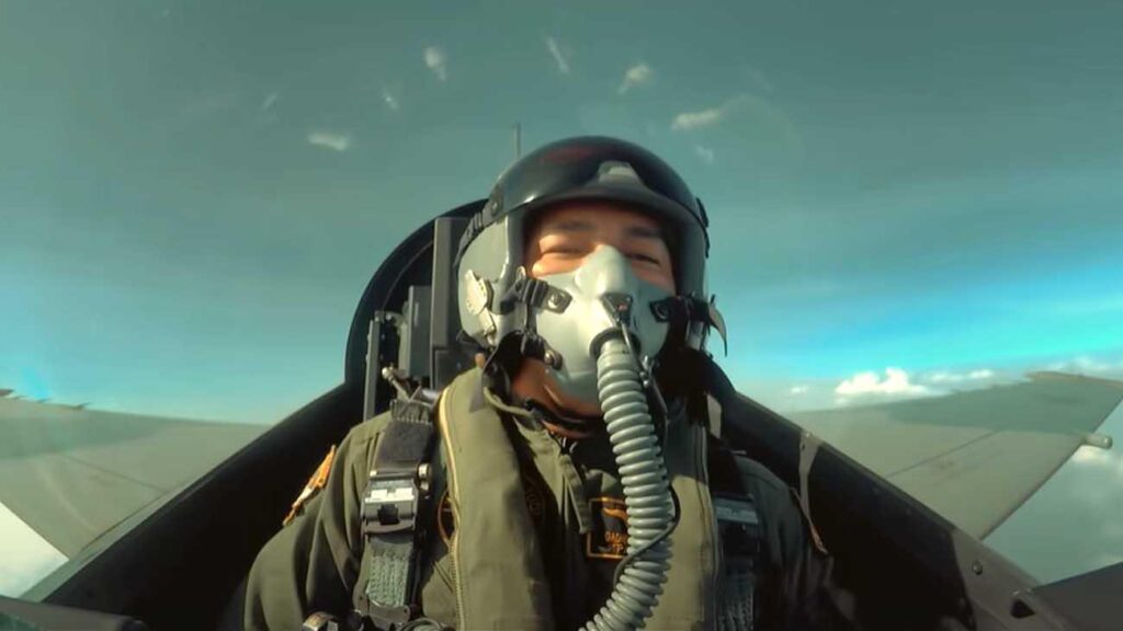 (REVIEW) Serigala Langit (2021)