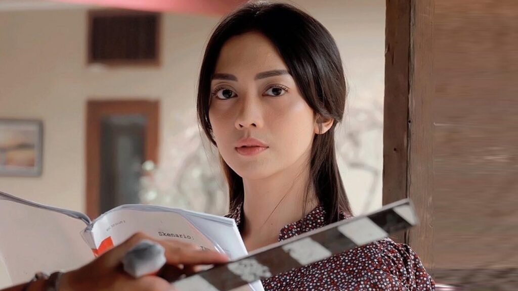 Perjalanan Karier Ririn Dwi Ariyanti, dari Remaja Manis hingga Mature