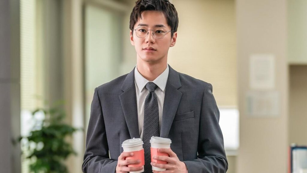 Lee Jun-young Akan Gabung dengan IU dan Park Bo-gum dalam Drama Terbaru