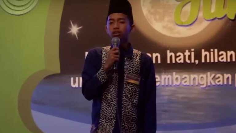 5 Fakta Menarik Sosok Riar Rizaldi, Seniman di Balik Film Eksperimental ...