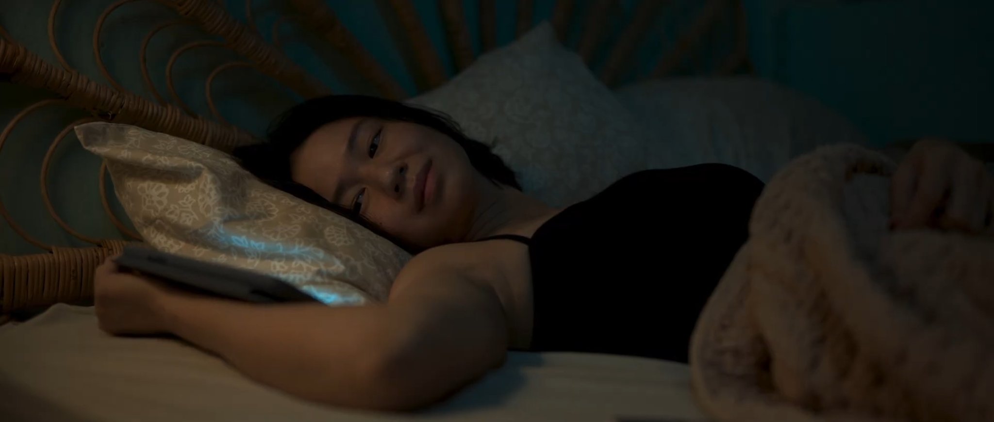 Laura Basuki Tampil Emosional di Trailer Perdana Film Sleep Call ...