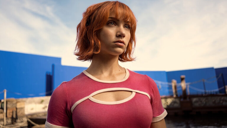 Inilah Alasan Nami Tidak Berpakaian Seksi di Live Action One Piece ...