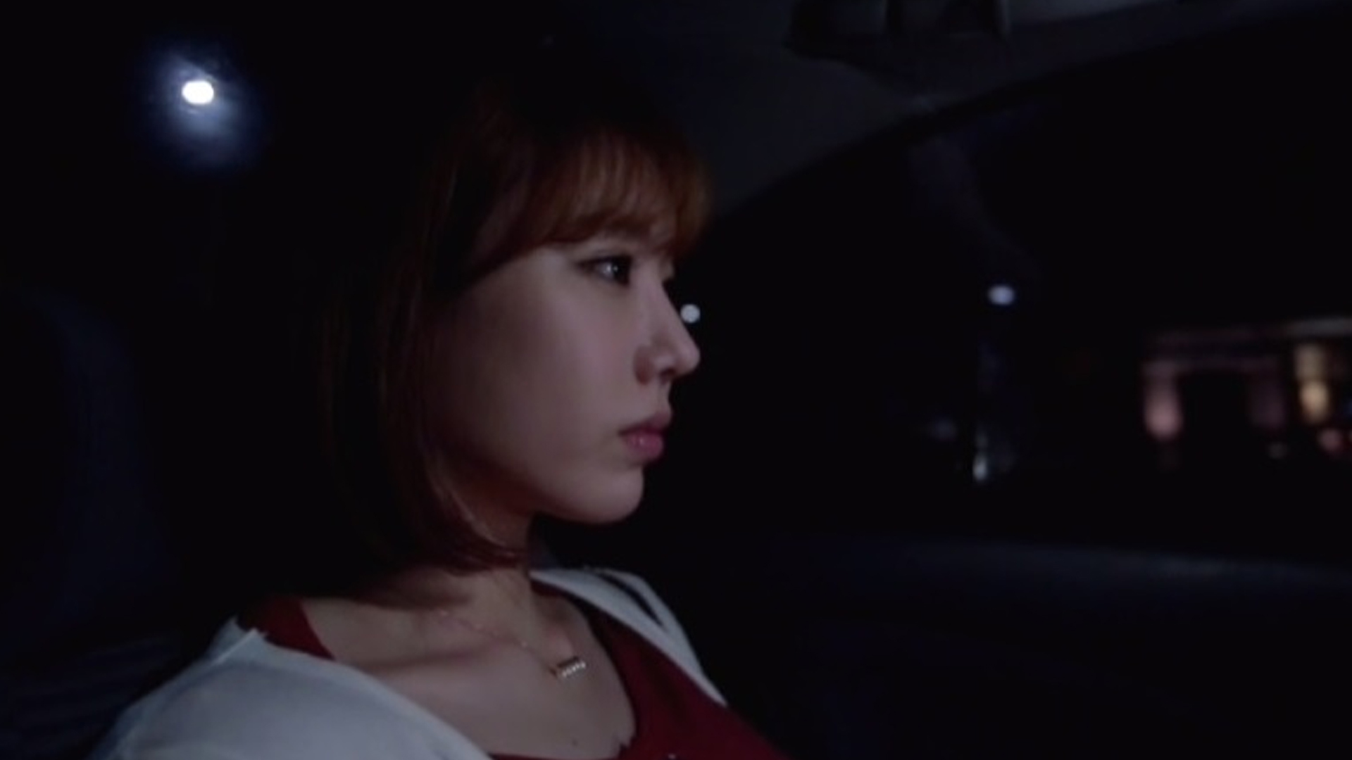 5 Idol K-pop yang Berani Lakoni Adegan Dewasa di Film dan Serial ...