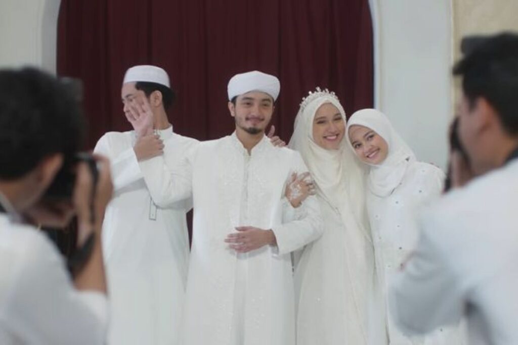 Review Film 172 Days (2023)