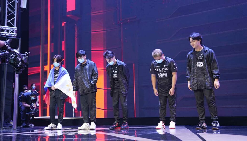 (M5 World Championship) Hasil Pertandingan Playoffs Day 3 - KINCIR.com