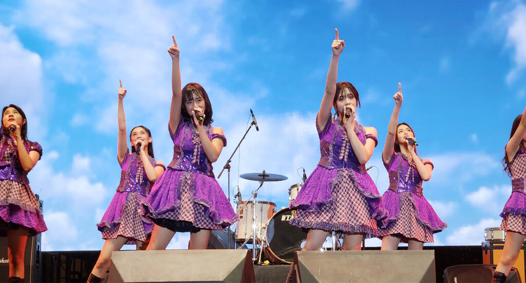 Motion Ime Festival 2023 Pecah! Ditutup Meriah dengan Penampilan JKT48 ...