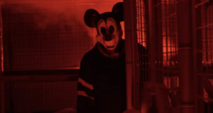 Mickey Mouse Jadi Pembunuh Sadis di Film Horor Terbaru, Kok Bisa? - KINCIR.com