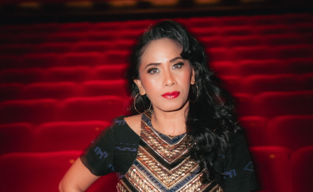 Linda Adoe, Mantan ASN yang Melahap Peran Orpa di Women From Rote Island - KINCIR.com