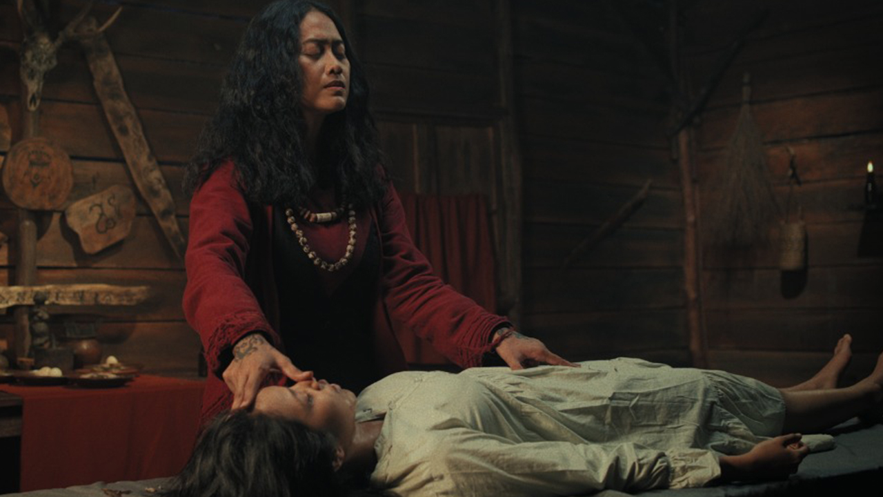 Review Film Kuyang: Sekutu Iblis yang Selalu Mengintai (2024) - KINCIR.com