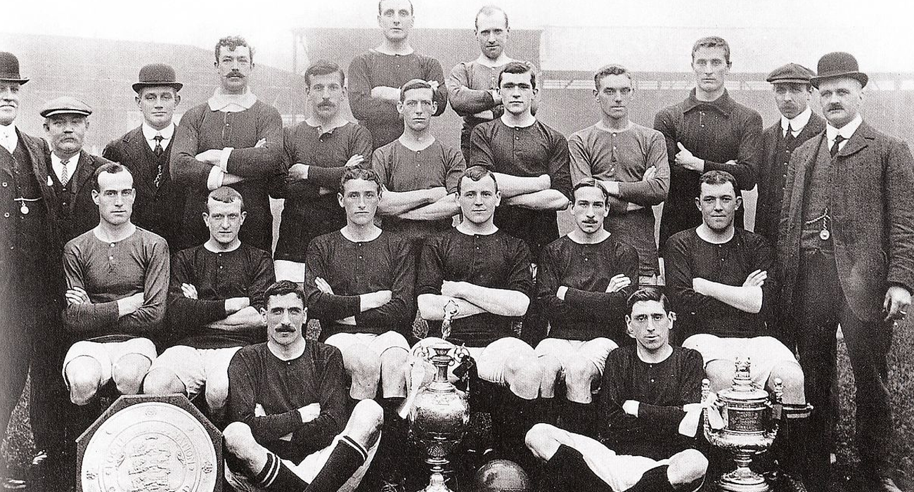 5 Fakta Unik Community Shield yang Mungkin Belum Kamu Tahu! - KINCIR.com