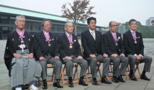 Tokoh Takakura Ken yang di Idolakan Momo Ayase di Anime Dandadan ...