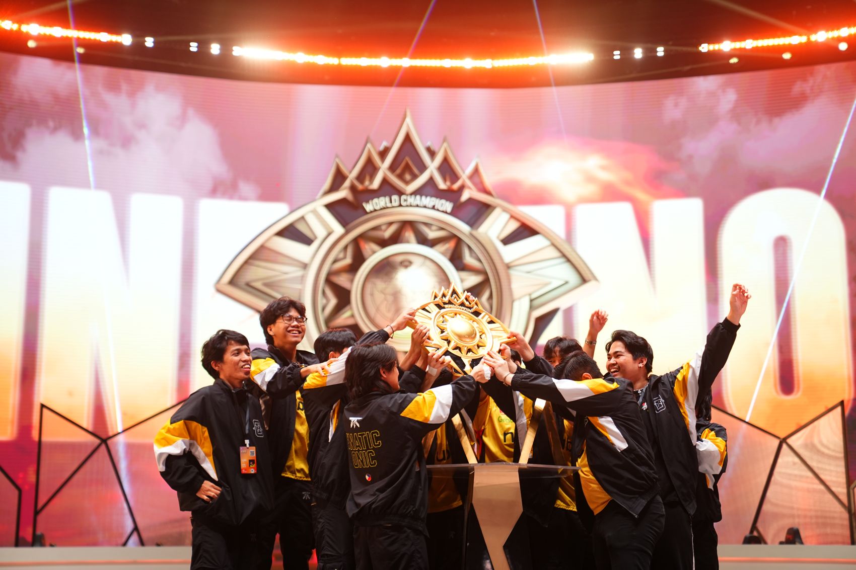 (M6 World Championship) Recap Seluruh Hasil Grand Finals Tim Esports ...