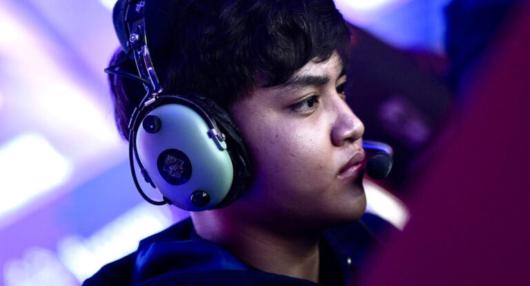 Momen Penentuan Langkah TLID di M6 World Championship - KINCIR.com